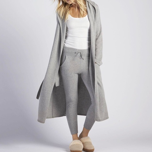 UGG | Intimates & Sleepwear | Nwot 498 Ugg Evie Cashmere Sweater Robe ...
